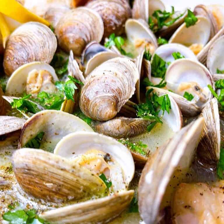 Easy Steamed Littleneck Clams | Powell Family Cooking